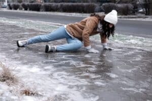 Slip & Fall on Icy NY Sidewalk? | Gash & Associates, P.C.